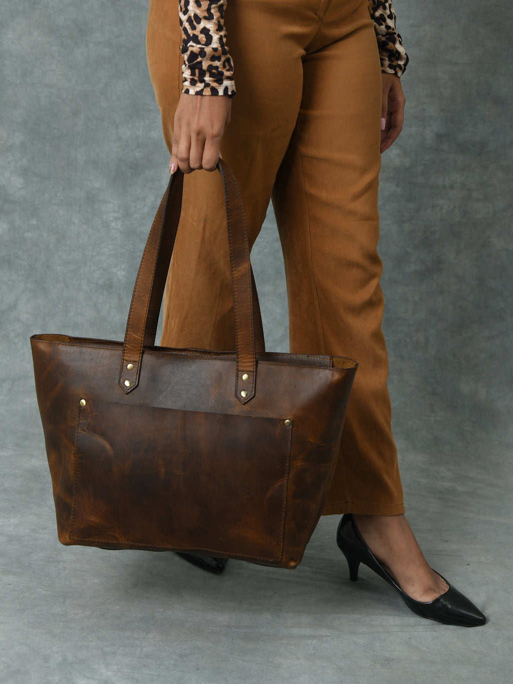 MaheTri- Leather Bags & Accessories | Genuine & Finest Leather