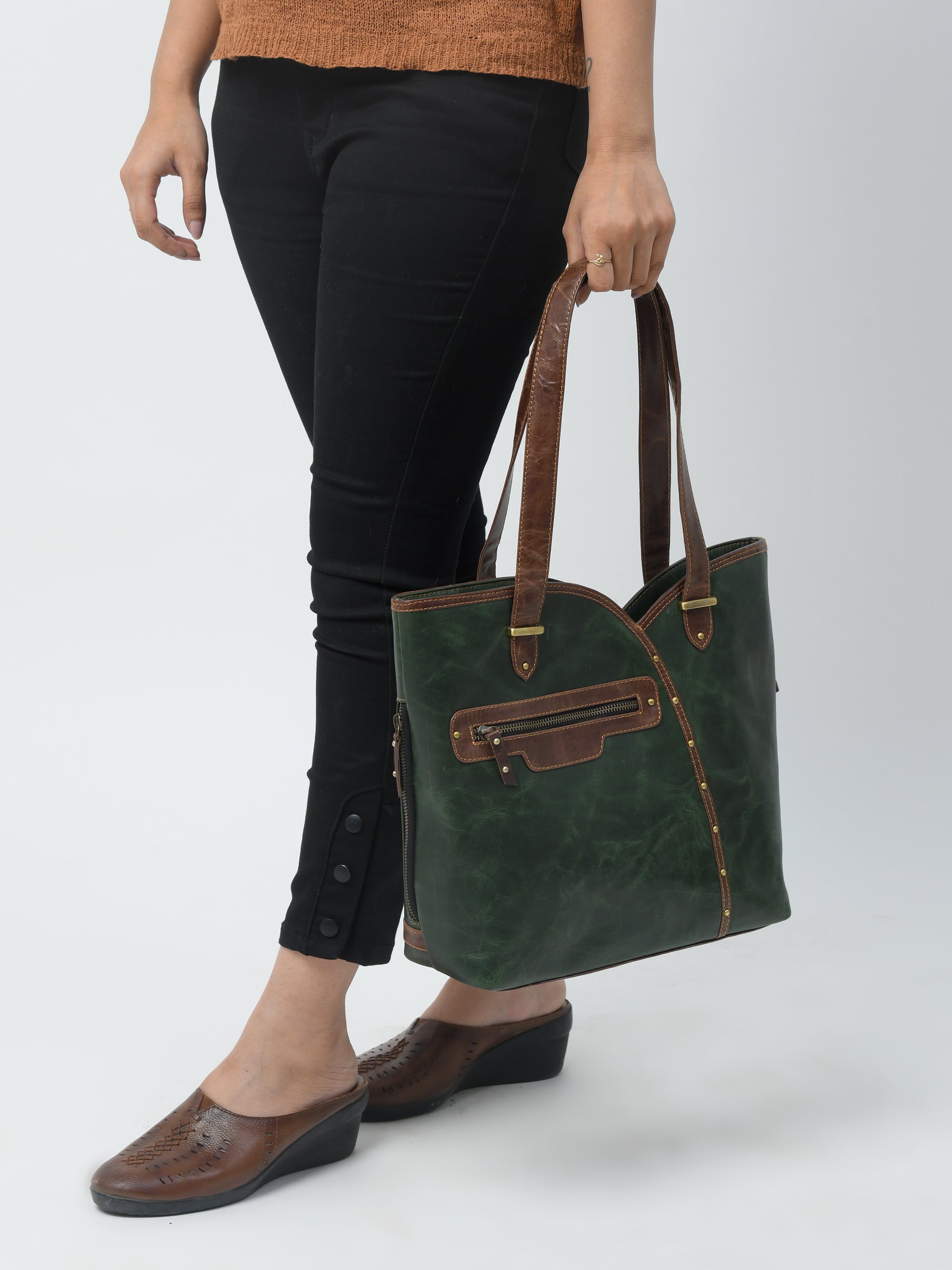 The Riley Handbag – Elegant Green Leather Purse for Everyday Style ...